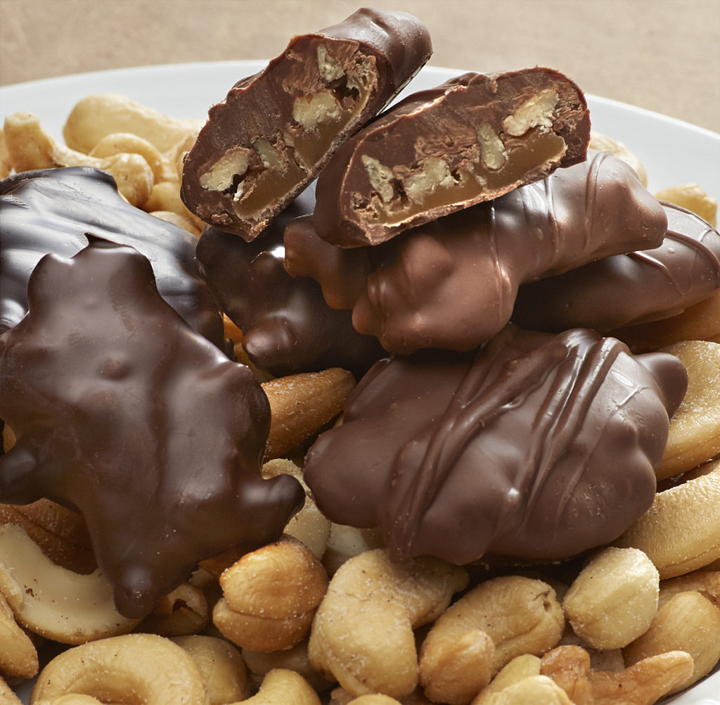 Cashew Turtle Box » Beerntsen's Confectionary